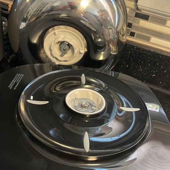 wolfgang | Kitchen | Wolfgang 5 Quarter 60watt | Poshmark